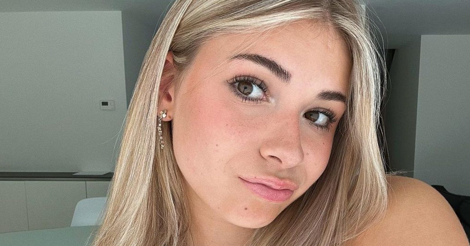 Influencer Stien Edlund poseert in prachtige lingerie: "Hoe mooi ben jij!?" (foto's) - Zita