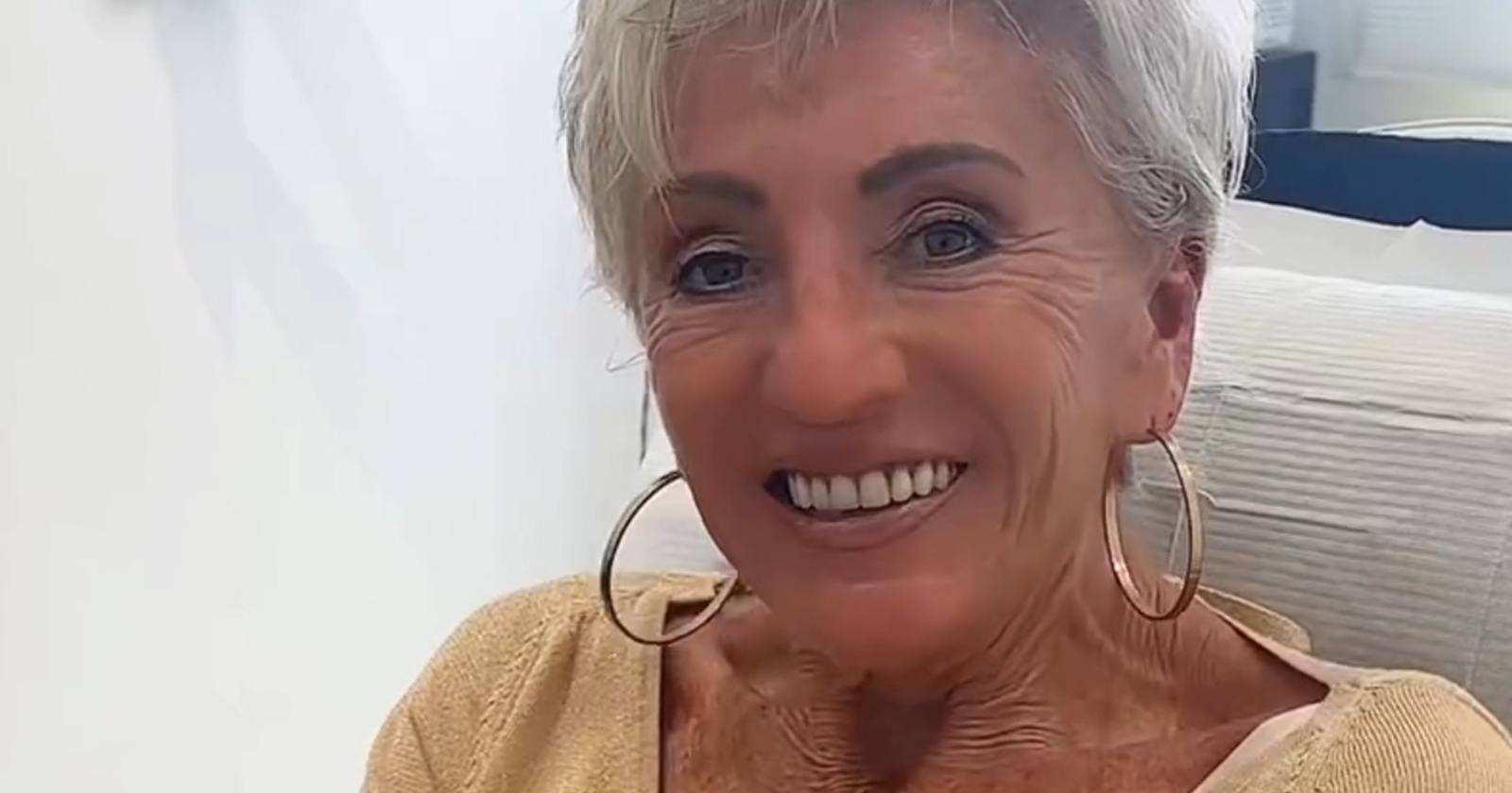Martine Jonckheere zoekt verkoeling in het water: "Wauw, heel mooi ...