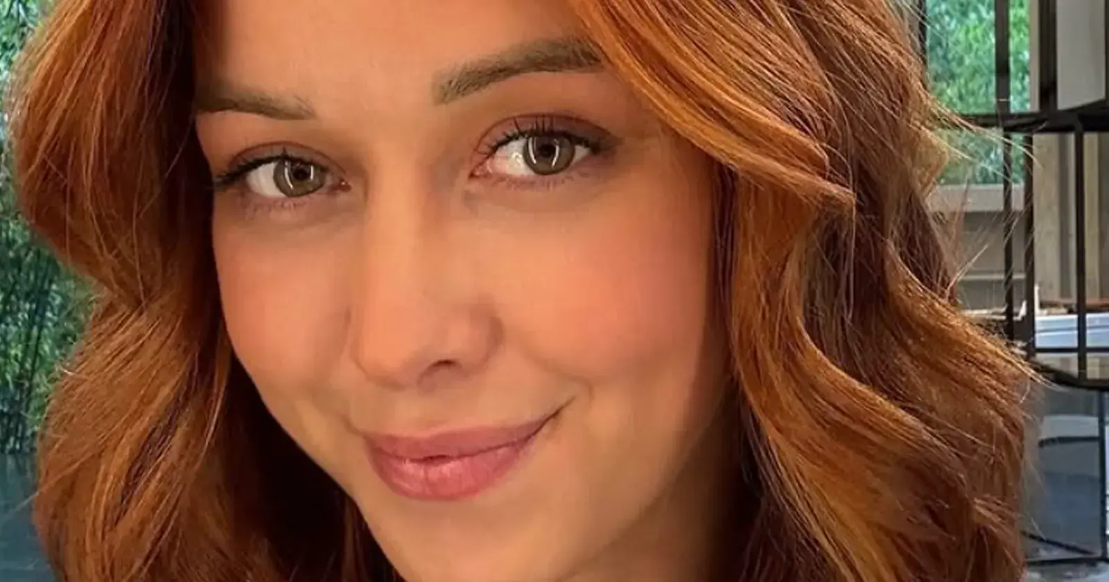 Seksuologe Lotte Vanwezemael geniet in badpak van de zon: "Parel van een vrouw!" (foto's) - Zita