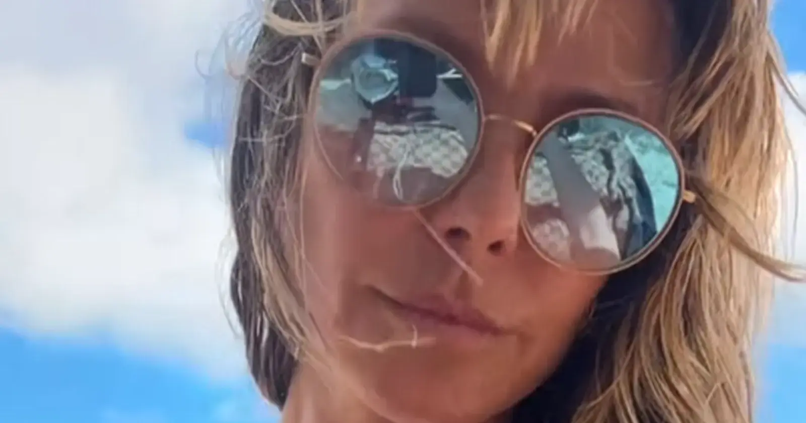 Heidi Klum verbaast fans met bikinifilmpje: "Tijdloze schoonheid ...