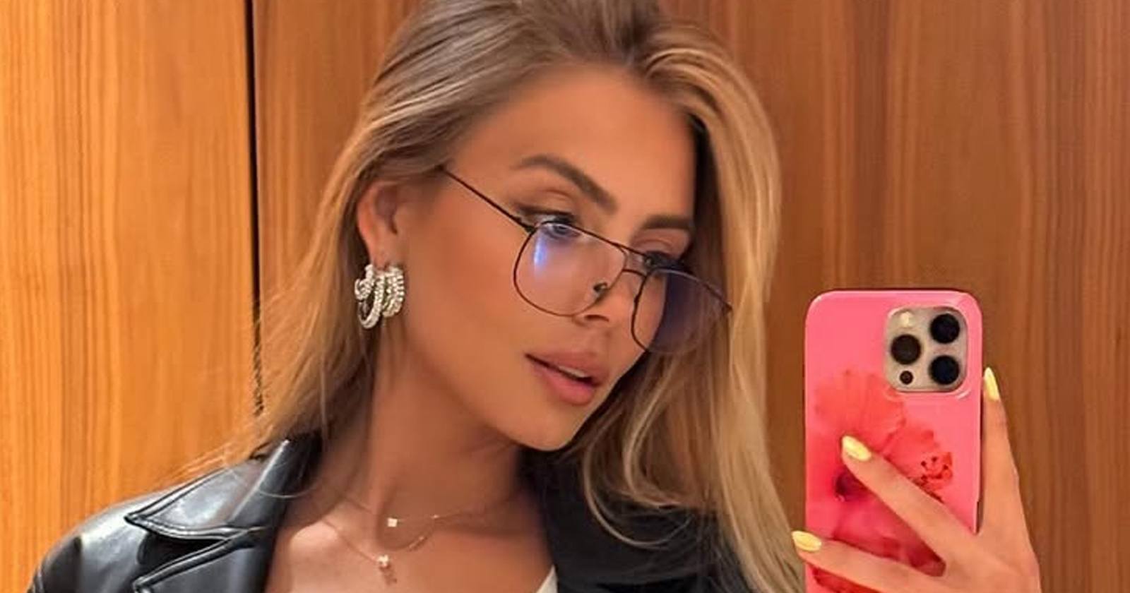 Vrouw van Thibaut Courtois schittert in gewaagde outfit: "Waanzinnig ...