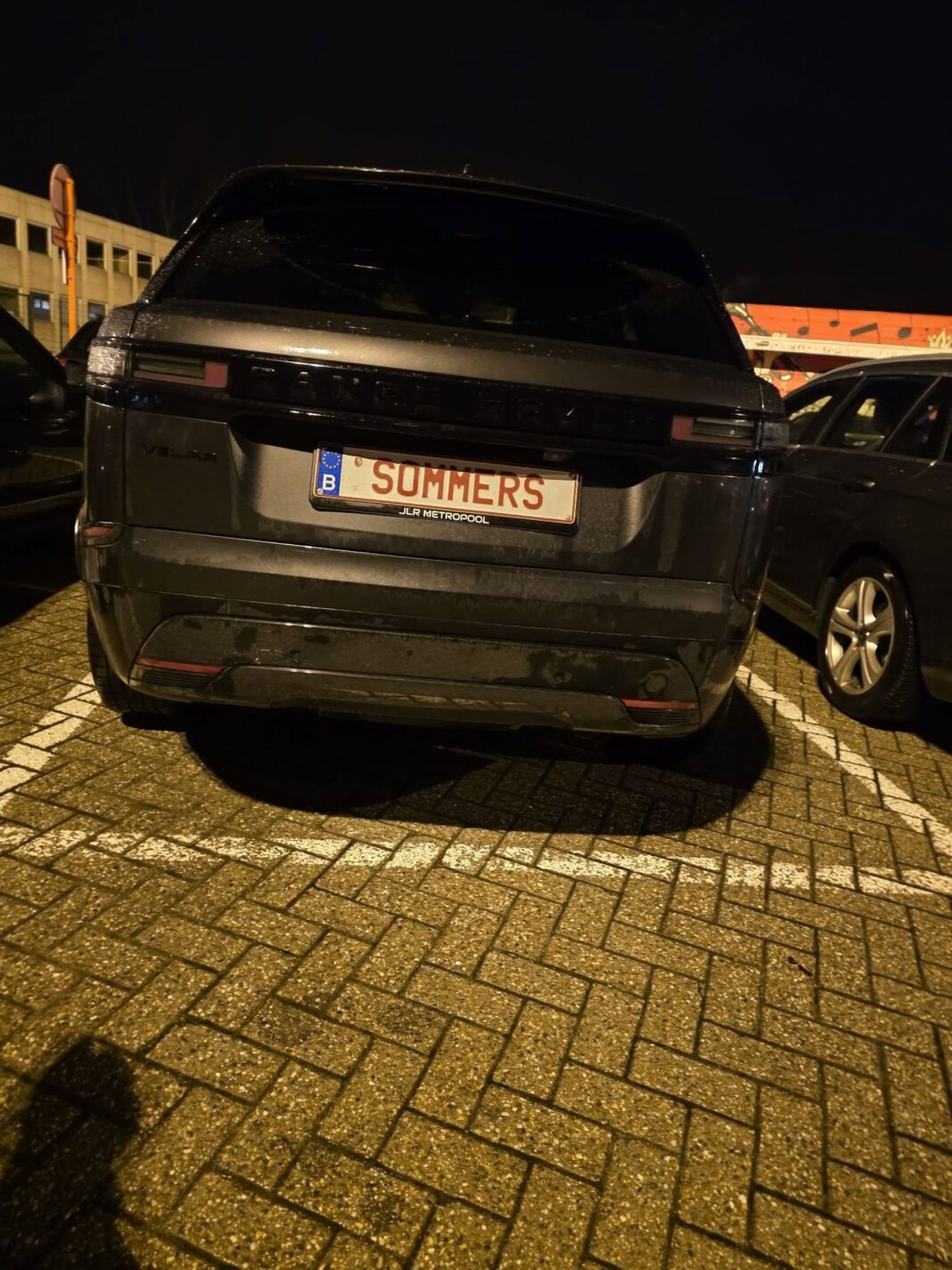 Gepersonaliseerde nummerplaat verklapt meteen van welke bekende Vlaming ...